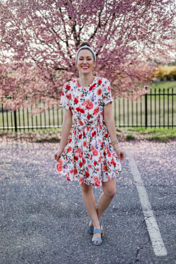 Floral Dress for spring? Groundbreaking... - $28 on Coming Up Roses