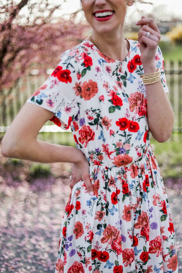 Floral Dress for spring? Groundbreaking... - $28 on Coming Up Roses